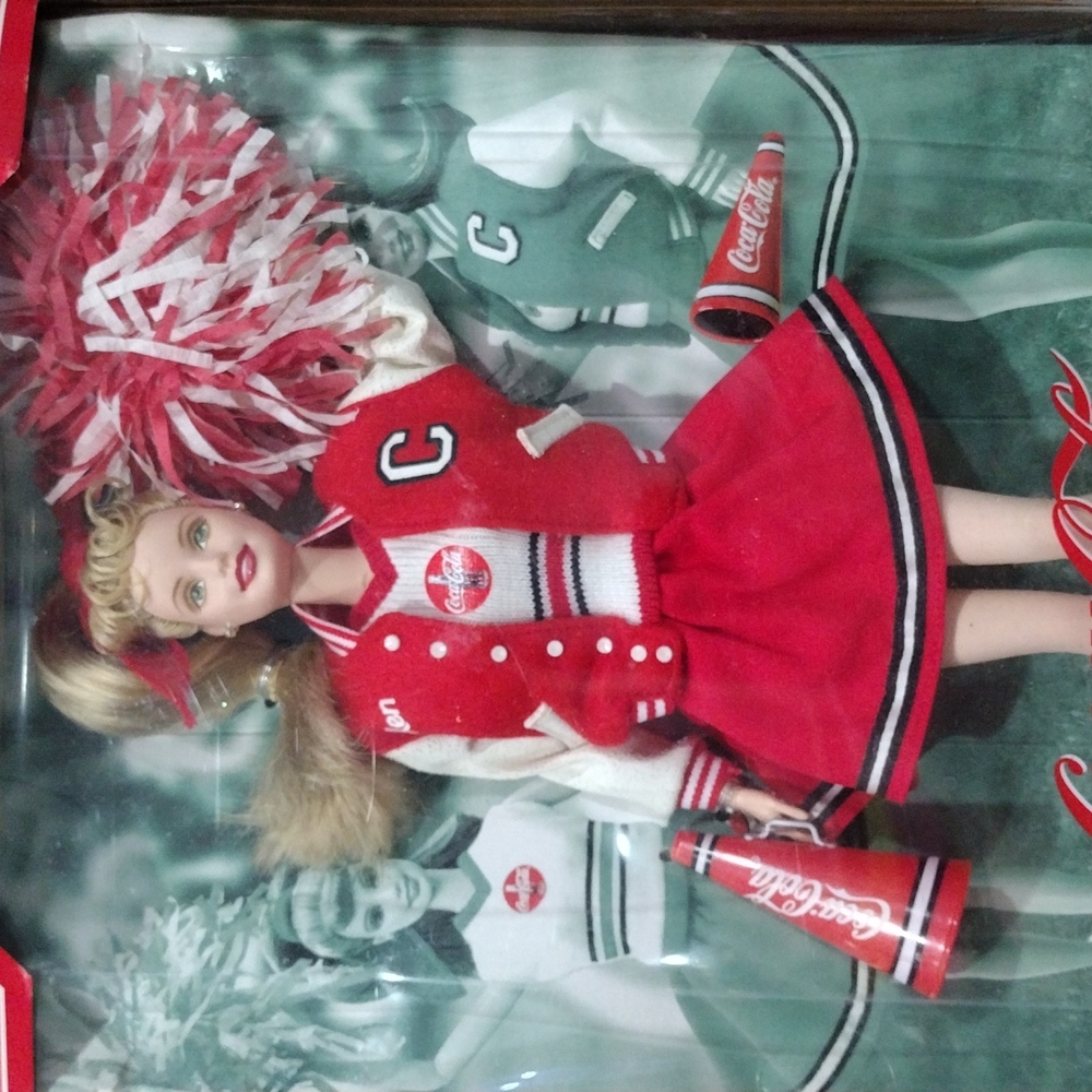 Barbie Coca Cola Vintage 2000 Cheerleader - Gem